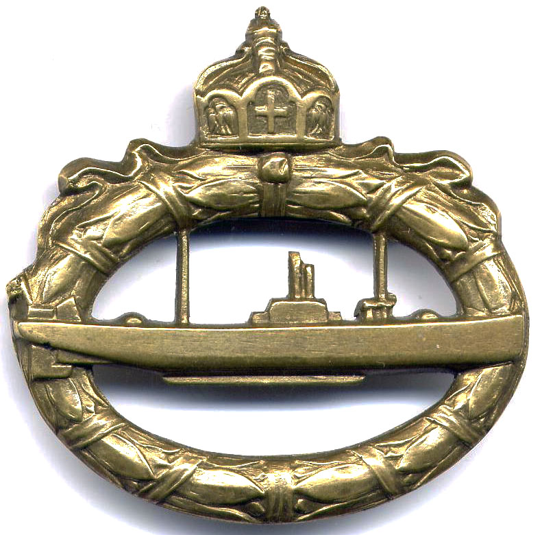 Нагрудные знаки ПМВ
